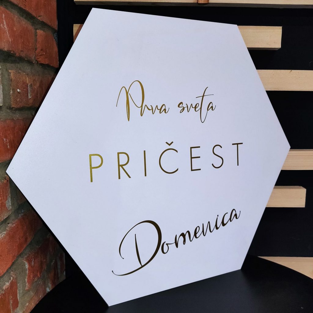 Šesterokut 60cm s natpisom - Stiroporko